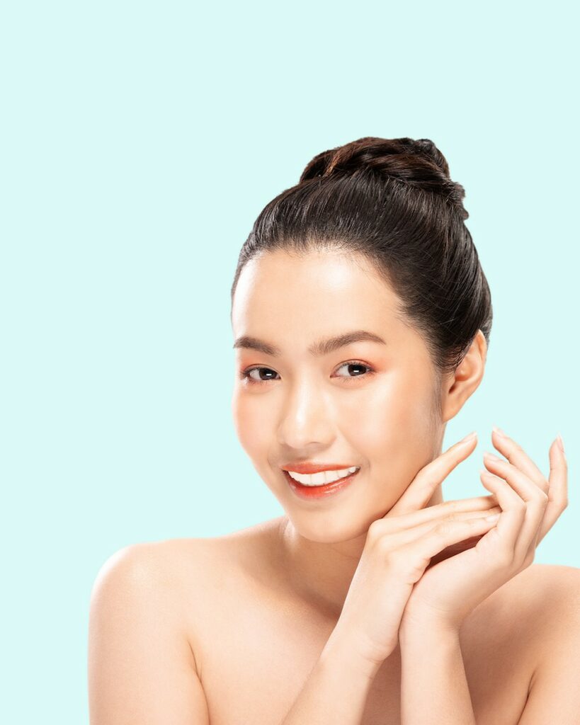 SnowCaps L-glutathione helps you shine bright with safe and effective formulation