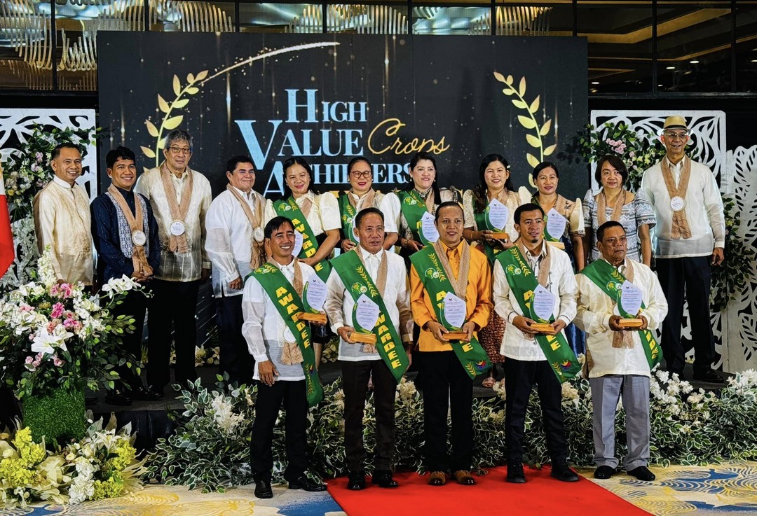 DA-6 honors outstanding Agricultural Extension Workers in 2024 High ...