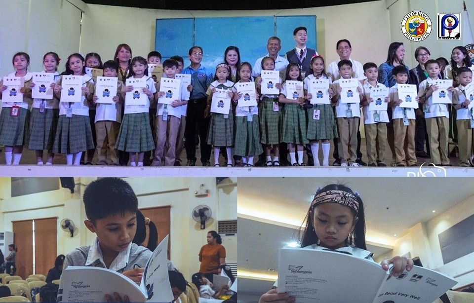 Iloilo City gives reading workbooks to Grade 3