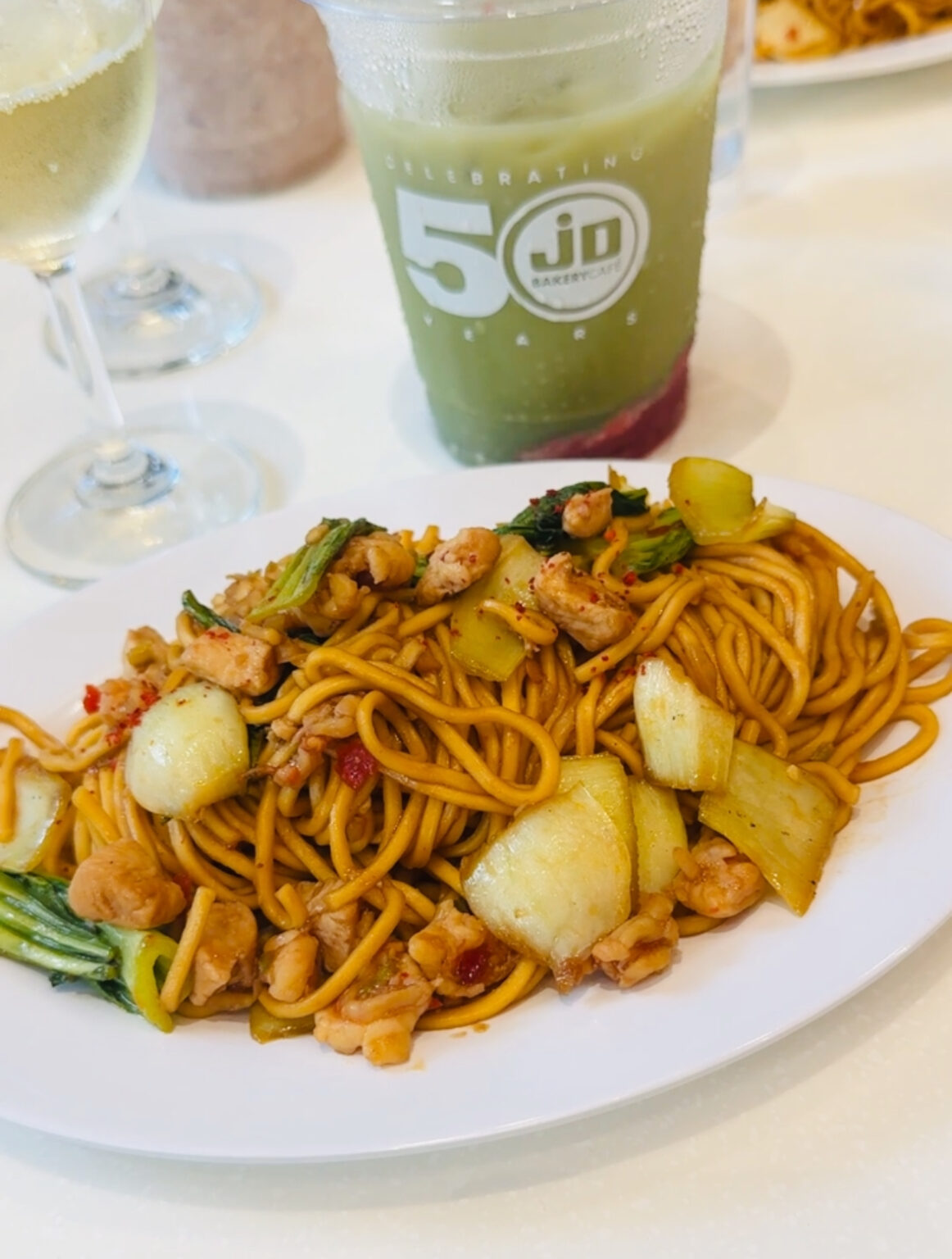 JD Bakery Cafe elevates dining experience in Festive Walk Iloilo branch