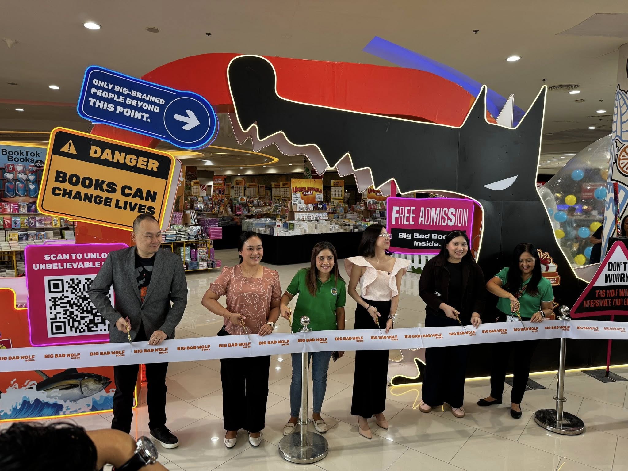 Big Bad Wolf Books Makes Iloilo Comeback — Limited Time Only!