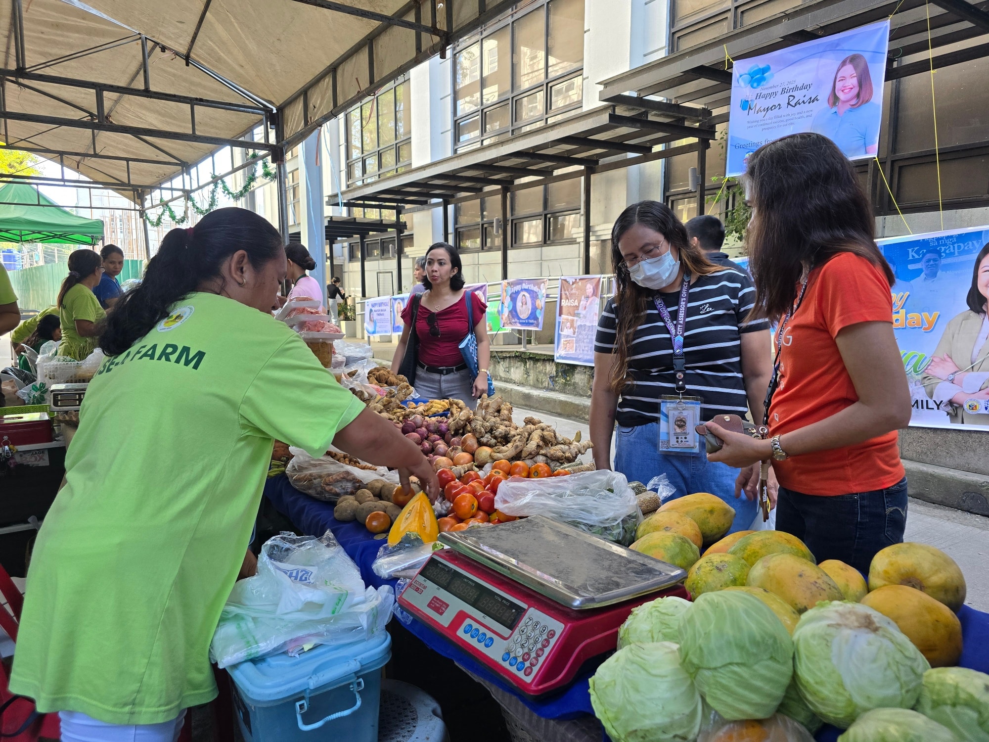 ₱11.4M Gross Sales Posted by Merkado Lokal, USWAG Rolling Store in 2025