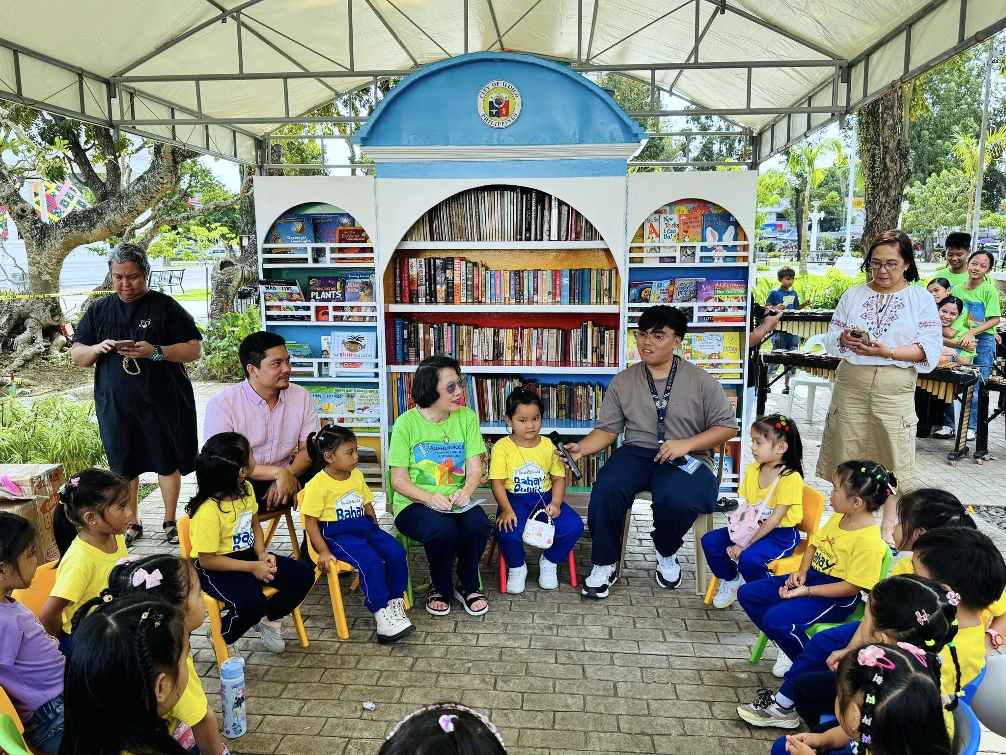 Iloilo City Opens Jaro Plaza Outdoor Library, Expanding Free Access to ...